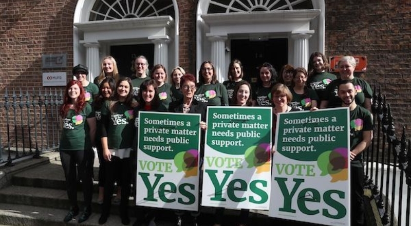 Together for Yes raise €400,000 in 3 days in crowdfunding campaign ...